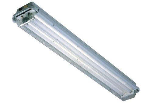 Chalmit Protecta III Fluorecent 2x36W PRGE/236/BI/M25/SC/LBE - Adeptor AS